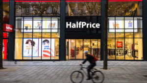 HalfPrice, la reconocida marca de precios reducidos, llega a Madrid